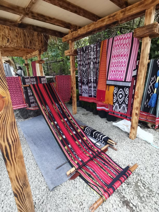 Cordillera Weaves: Weaving Stories of Identity and Community
